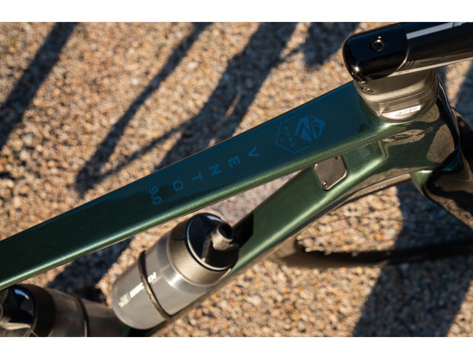 VENTO DSC 9.0 | KROSS